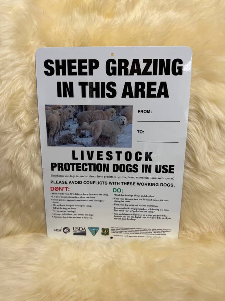GUARDIAN DOG SIGN - PUBLIC LAND - American Sheep Industry Association